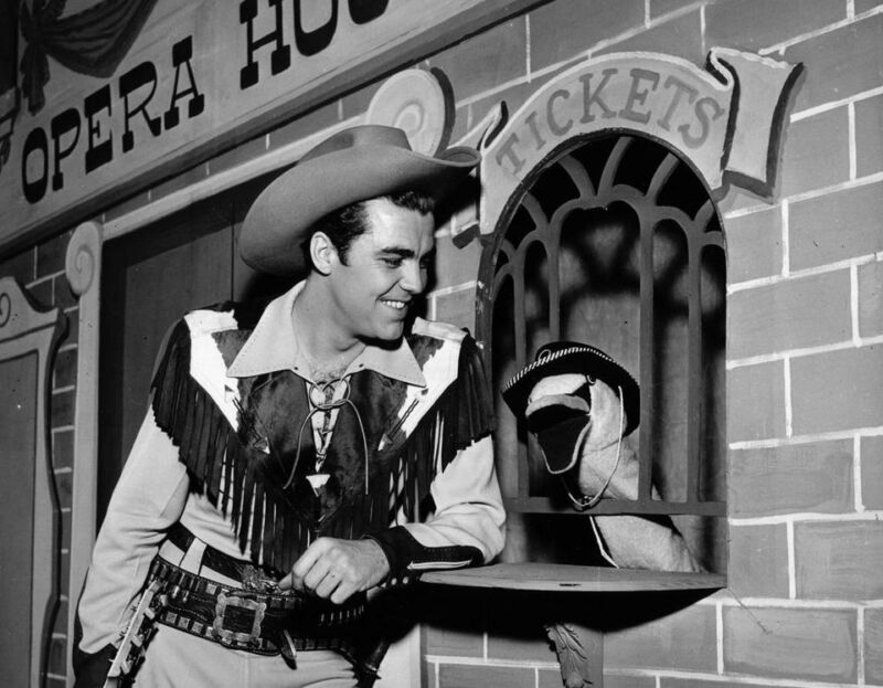 Rex Trailer | The Music Museum of New England