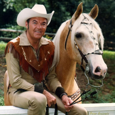 Rex Trailer | The Music Museum of New England