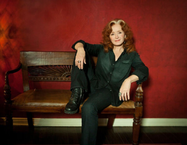 Bonnie Raitt | The Music Museum of New England