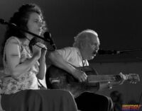 Paul Rishell and Annie Raines | The Music Museum of New England